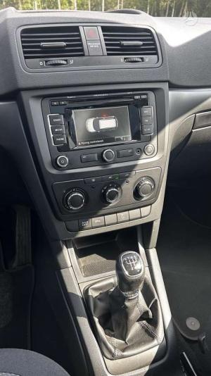 Brūns Skoda Yeti 2013 Utena, ar dzinēja tilpumu 1.97 L un nobraukumu 280 tūkst. km par 4550 €, foto 23 vietnē AUTOMOTO.COM.LV