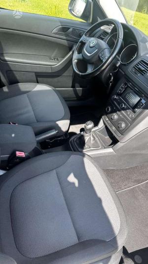 Brūns Skoda Yeti 2013 Utena, ar dzinēja tilpumu 1.97 L un nobraukumu 280 tūkst. km par 4550 €, foto 26 vietnē AUTOMOTO.COM.LV