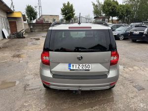 Brown Skoda Yeti 2015 in Siauliai, with an engine capacity of 1.40 L and mileage of 219 thousand km for 6999 €, photo 6 on AUTOMOTO.COM.LV