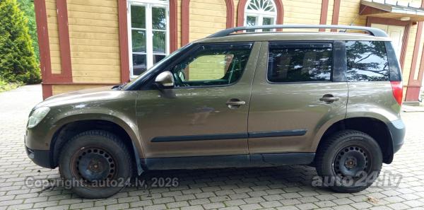 Brown Skoda Yeti 2010 in Tallinn, with an engine capacity of 2.00 L and mileage of 0 thousand km for 111 €, photo 3 on AUTOMOTO.COM.LV