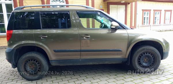 Brown Skoda Yeti 2010 in Tallinn, with an engine capacity of 2.00 L and mileage of 0 thousand km for 111 €, photo 7 on AUTOMOTO.COM.LV