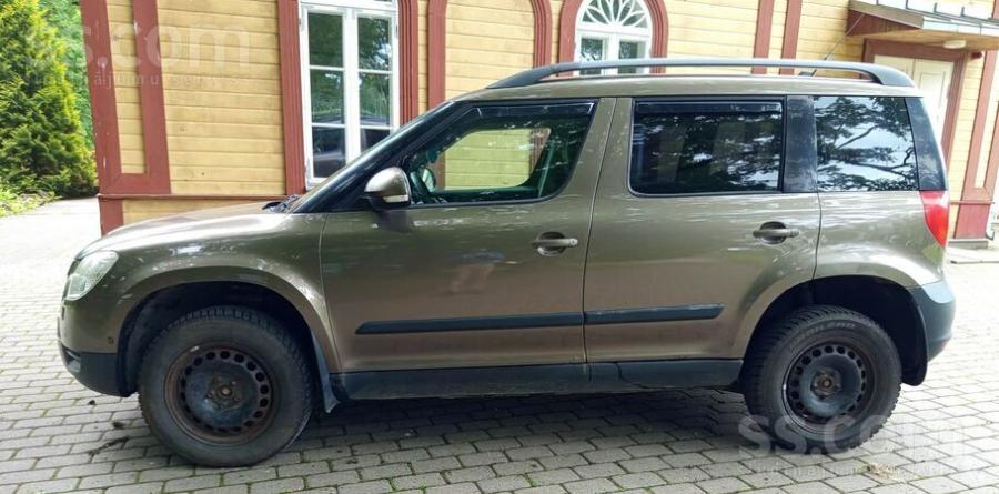 Brūns Skoda Yeti 2010 Tallina, ar dzinēja tilpumu 2.00 L un nobraukumu 441 tūkst. km par 3700 €, foto 4 vietnē AUTOMOTO.COM.LV