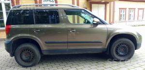Brūns Skoda Yeti 2010 Tallina, ar dzinēja tilpumu 2.00 L un nobraukumu 441 tūkst. km par 3700 €, foto 8 vietnē AUTOMOTO.COM.LV
