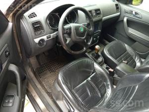 Brūns Skoda Yeti 2010 Tallina, ar dzinēja tilpumu 2.00 L un nobraukumu 441 tūkst. km par 3700 €, foto 10 vietnē AUTOMOTO.COM.LV