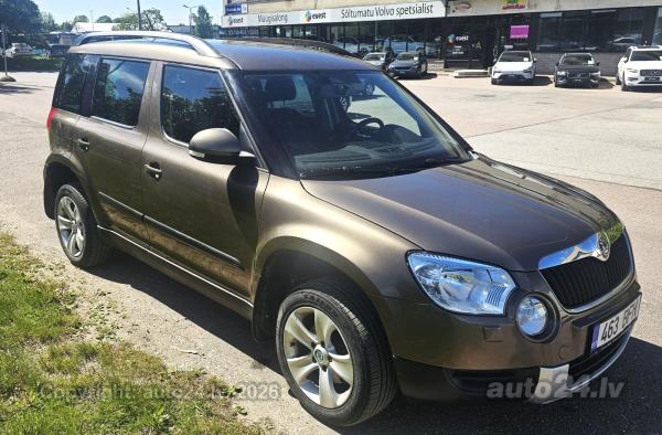 Brown Skoda Yeti 2011 in Tallinn, with an engine capacity of 2.00 L and mileage of 274 thousand km for 5500 €, photo 5 on AUTOMOTO.COM.LV