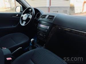 Skoda Yeti 2010 Cēsis, ar dzinēja tilpumu 2.00 L un nobraukumu 0 tūkst. km par 5450 €, foto 15 vietnē AUTOMOTO.COM.LV
