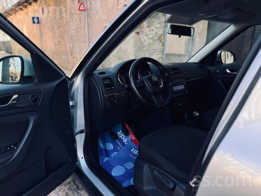 Skoda Yeti 2010 Cēsis, ar dzinēja tilpumu 2.00 L un nobraukumu 0 tūkst. km par 5450 €, foto 22 vietnē AUTOMOTO.COM.LV
