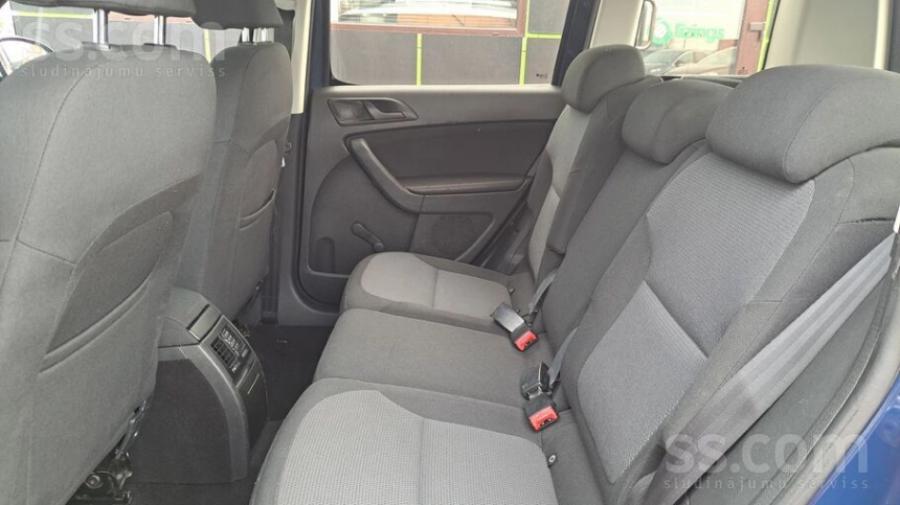 Skoda Yeti 2010 Rīga, ar dzinēja tilpumu 2.00 L un nobraukumu 258 tūkst. km par 2750 €, foto 19 vietnē AUTOMOTO.COM.LV
