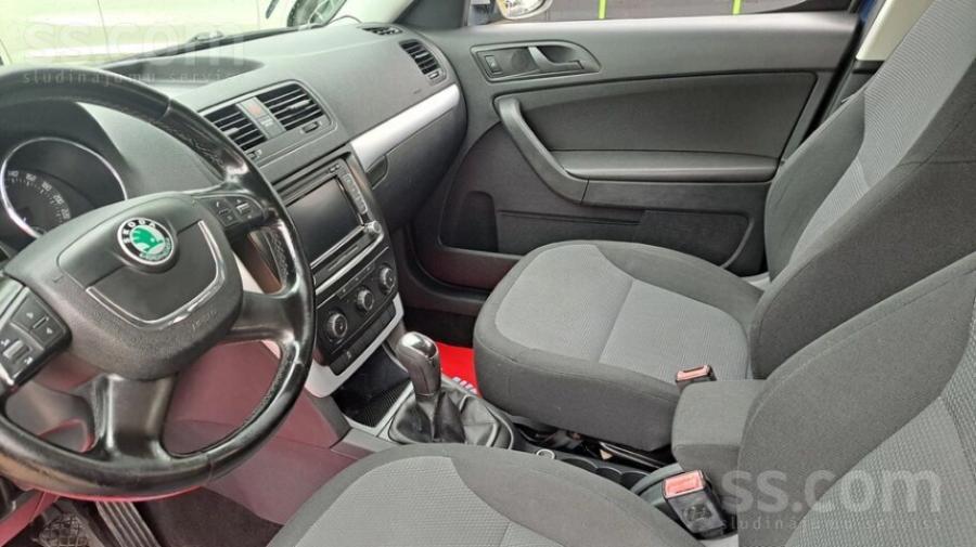 Skoda Yeti 2010 Rīga, ar dzinēja tilpumu 2.00 L un nobraukumu 258 tūkst. km par 2750 €, foto 20 vietnē AUTOMOTO.COM.LV