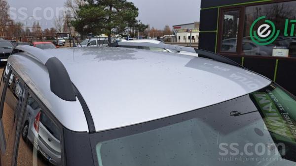 Skoda Yeti 2010 in Riga, with an engine capacity of 2.00 L and mileage of 258 thousand km for 2750 €, photo 9 on AUTOMOTO.COM.LV