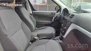Skoda Yeti 2010 Rīga, ar dzinēja tilpumu 2.00 L un nobraukumu 258 tūkst. km par 2750 €, foto 14 vietnē AUTOMOTO.COM.LV