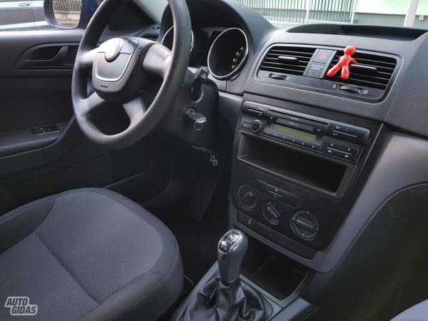Skoda Yeti 2011 in Druskininkai, with an engine capacity of 2.00 L and mileage of 164 thousand km for 7050 €, photo 7 on AUTOMOTO.COM.LV