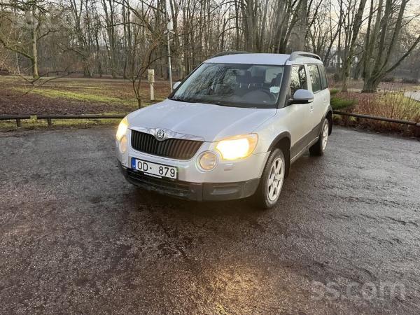 Skoda Yeti 2012 in Bauska, with an engine capacity of 2.00 L and mileage of 410 thousand km for 2800 €, photo 1 on AUTOMOTO.COM.LV