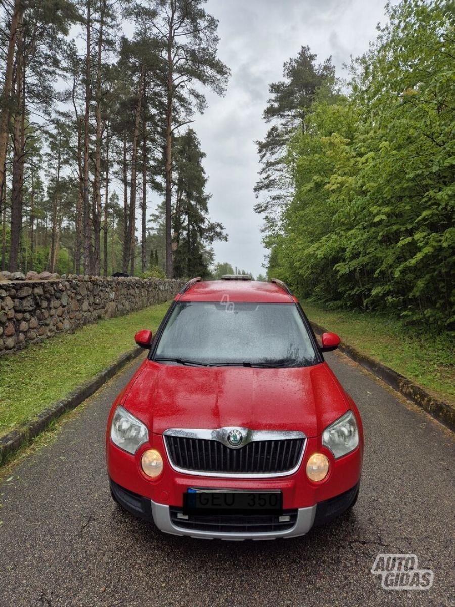 Skoda Yeti 2012 in Vilnius, with an engine capacity of 2.00 L and mileage of 346 thousand km for 4600 €, photo 1 on AUTOMOTO.COM.LV