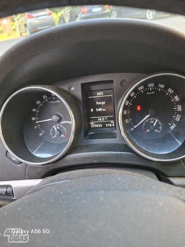 Skoda Yeti 2012 in Kaunas, with an engine capacity of 2.00 L and mileage of 374 thousand km for 3750 €, photo 8 on AUTOMOTO.COM.LV