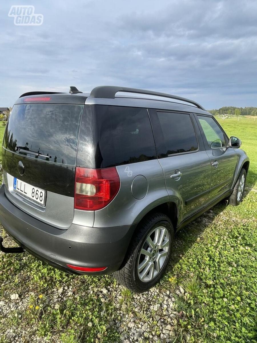 Skoda Yeti 2012 in Elektrenai, with an engine capacity of 2.00 L and mileage of 275 thousand km for 4100 €, photo 3 on AUTOMOTO.COM.LV