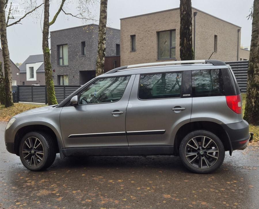 Skoda Yeti 2013 in Varena, with an engine capacity of 2.00 L and mileage of 370 thousand km for 8500 €, photo 6 on AUTOMOTO.COM.LV