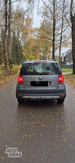 Skoda Yeti 2013 in Varena, with an engine capacity of 2.00 L and mileage of 370 thousand km for 8500 €, photo 8 on AUTOMOTO.COM.LV