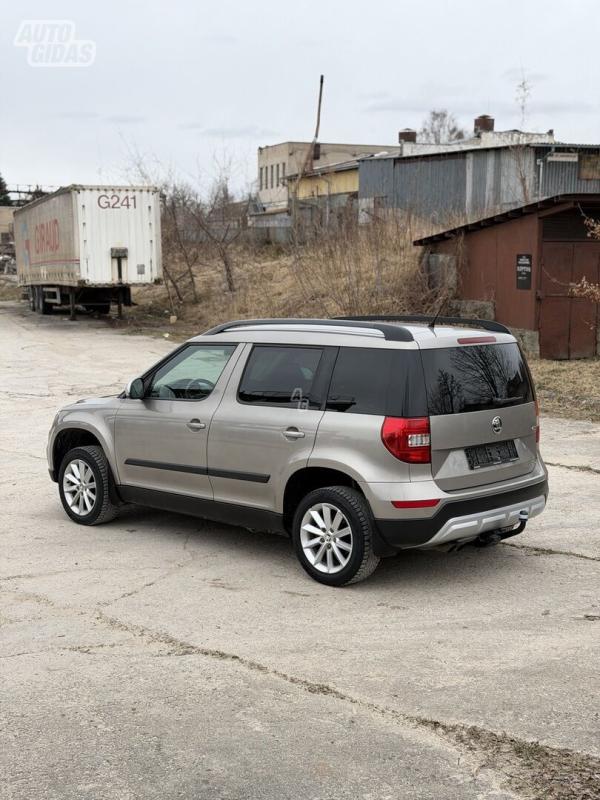 Skoda Yeti 2014 in Panevezys, with an engine capacity of 2.00 L and mileage of 283 thousand km for 7700 €, photo 5 on AUTOMOTO.COM.LV