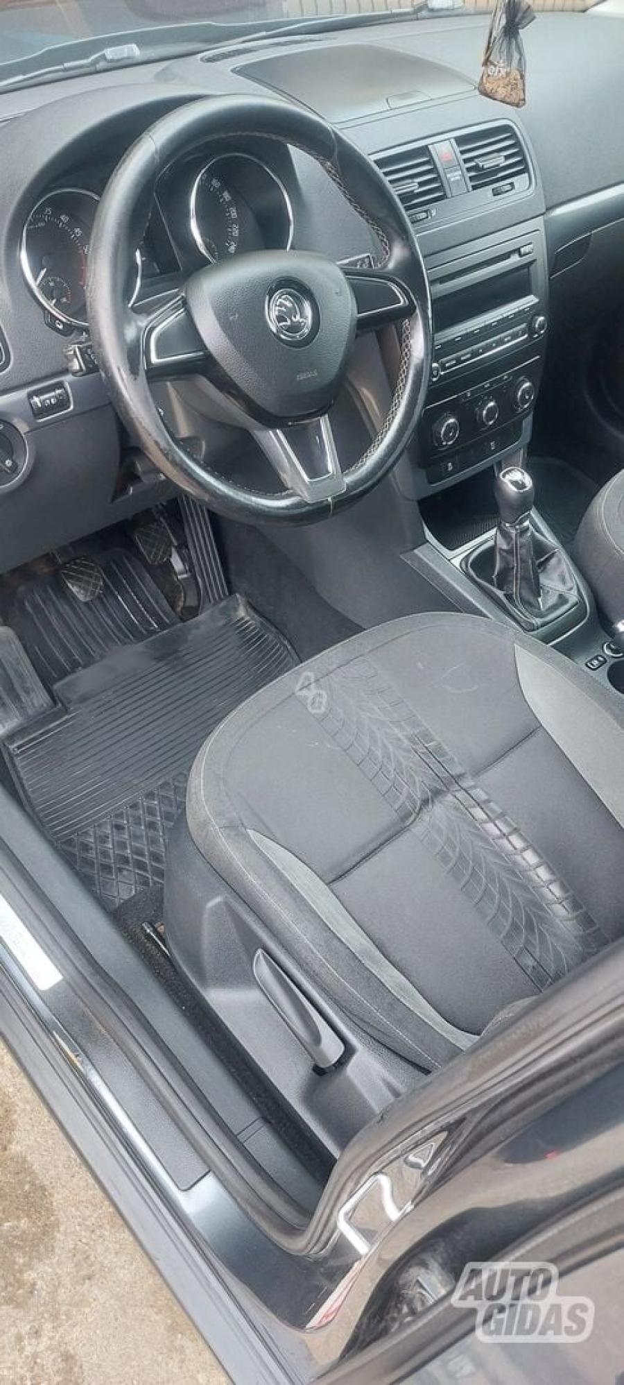 Skoda Yeti 2014 in Vilnius, with an engine capacity of 2.00 L and mileage of 245 thousand km for 4200 €, photo 9 on AUTOMOTO.COM.LV