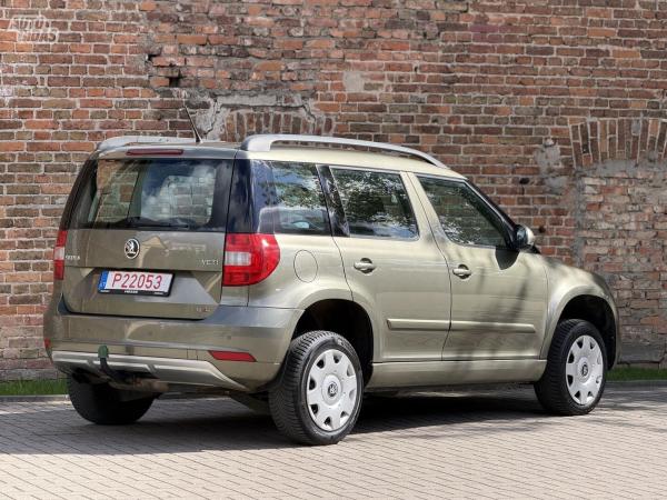 Skoda Yeti 2014 in Kedainiai, with an engine capacity of 2.00 L and mileage of 228 thousand km for 6550 €, photo 6 on AUTOMOTO.COM.LV
