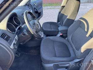 Green Skoda Yeti 2012 in Riga, with an engine capacity of 1.80 L and mileage of 206 thousand km for 4600 €, photo 7 on AUTOMOTO.COM.LV