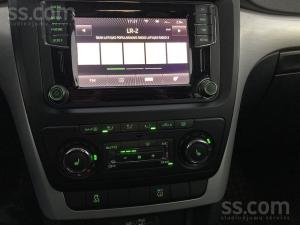 Zaļš Skoda Yeti 2015 Jēkabpils, ar dzinēja tilpumu 2.00 L un nobraukumu 262 tūkst. km par 6800 €, foto 9 vietnē AUTOMOTO.COM.LV