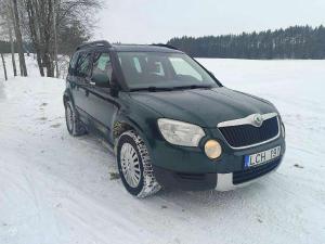 Green Skoda Yeti 2010 in Vilnius, with an engine capacity of 2.00 L and mileage of 477 thousand km for 3900 €, photo 5 on AUTOMOTO.COM.LV