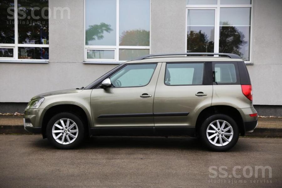 Green Skoda Yeti 2016 in Riga, with an engine capacity of 2.00 L and mileage of 294 thousand km for 5995 €, photo 3 on AUTOMOTO.COM.LV