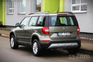 Green Skoda Yeti 2016 in Riga, with an engine capacity of 2.00 L and mileage of 294 thousand km for 5995 €, photo 7 on AUTOMOTO.COM.LV