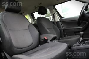 Green Skoda Yeti 2016 in Riga, with an engine capacity of 2.00 L and mileage of 294 thousand km for 5995 €, photo 13 on AUTOMOTO.COM.LV