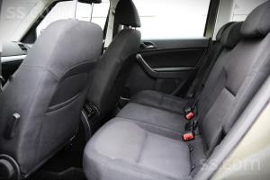 Green Skoda Yeti 2016 in Riga, with an engine capacity of 2.00 L and mileage of 294 thousand km for 5995 €, photo 14 on AUTOMOTO.COM.LV