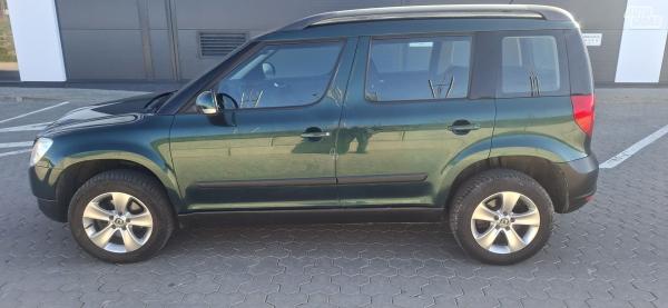 Green Skoda Yeti 2010 in Vilnius, with an engine capacity of 2.00 L and mileage of 269 thousand km for 4300 €, photo 4 on AUTOMOTO.COM.LV