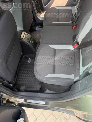 Zaļš Skoda Yeti 2014 Rīga, ar dzinēja tilpumu 2.00 L un nobraukumu 136 tūkst. km par 4700 €, foto 8 vietnē AUTOMOTO.COM.LV
