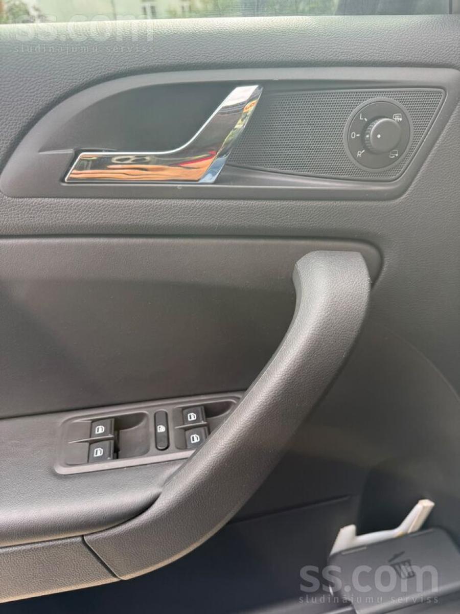 Zaļš Skoda Yeti 2014 Rīga, ar dzinēja tilpumu 2.00 L un nobraukumu 136 tūkst. km par 4700 €, foto 14 vietnē AUTOMOTO.COM.LV