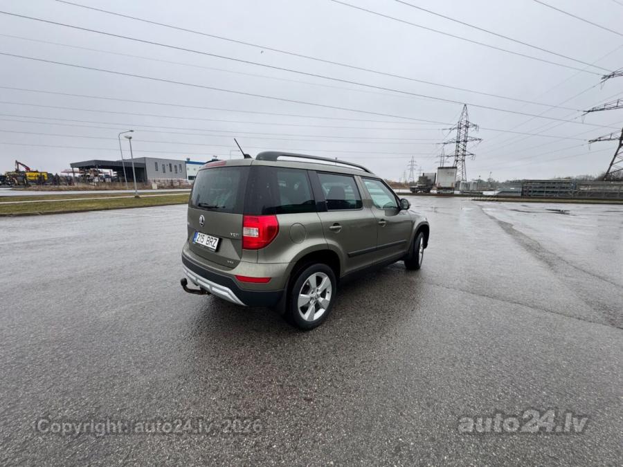 Green Skoda Yeti 2016 in Tallinn, with an engine capacity of 1.40 L and mileage of 306 thousand km for 10000 €, photo 5 on AUTOMOTO.COM.LV