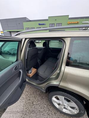 Green Skoda Yeti 2016 in Tallinn, with an engine capacity of 1.40 L and mileage of 306 thousand km for 10000 €, photo 12 on AUTOMOTO.COM.LV