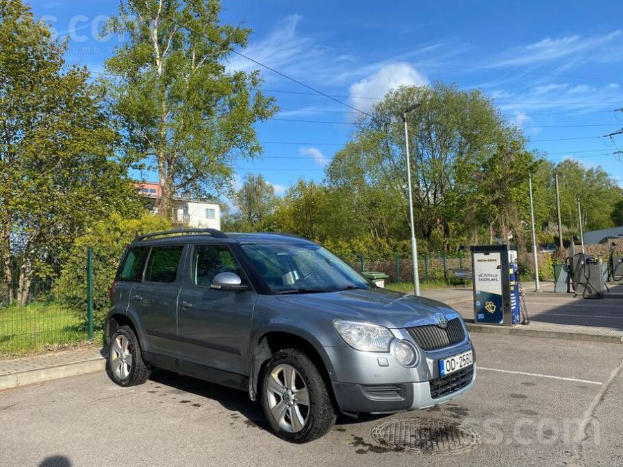 Grey Skoda Yeti 2010 in Riga, with an engine capacity of 1.80 L and mileage of 198 thousand km for 4950 €, photo 2 on AUTOMOTO.COM.LV