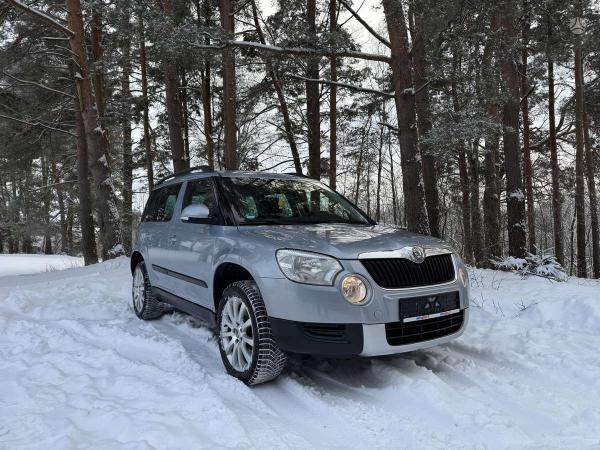 Grey Skoda Yeti 2010 in Utena, with an engine capacity of 1.80 L and mileage of 101 thousand km for 4599 €, photo 4 on AUTOMOTO.COM.LV
