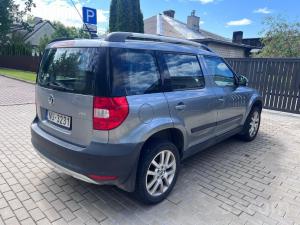 Grey Skoda Yeti 2010 in Ventspils, with an engine capacity of 2.00 L and mileage of 313 thousand km for 4150 €, photo 5 on AUTOMOTO.COM.LV