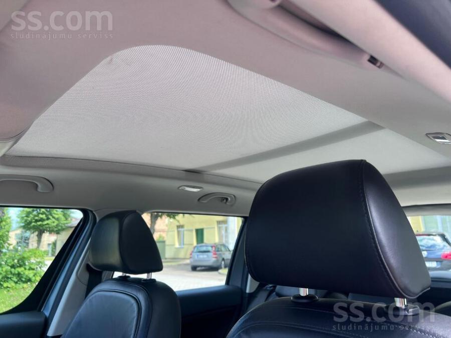 Grey Skoda Yeti 2010 in Ventspils, with an engine capacity of 2.00 L and mileage of 313 thousand km for 4150 €, photo 10 on AUTOMOTO.COM.LV