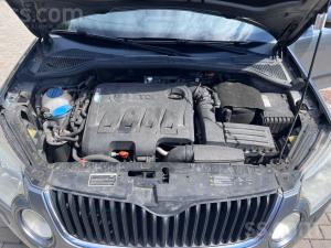 Grey Skoda Yeti 2010 in Ventspils, with an engine capacity of 2.00 L and mileage of 313 thousand km for 4150 €, photo 12 on AUTOMOTO.COM.LV