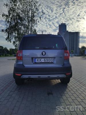 Pelēks Skoda Yeti 2010 Liepāja, ar dzinēja tilpumu 2.00 L un nobraukumu 286 tūkst. km par 5169 €, foto 3 vietnē AUTOMOTO.COM.LV