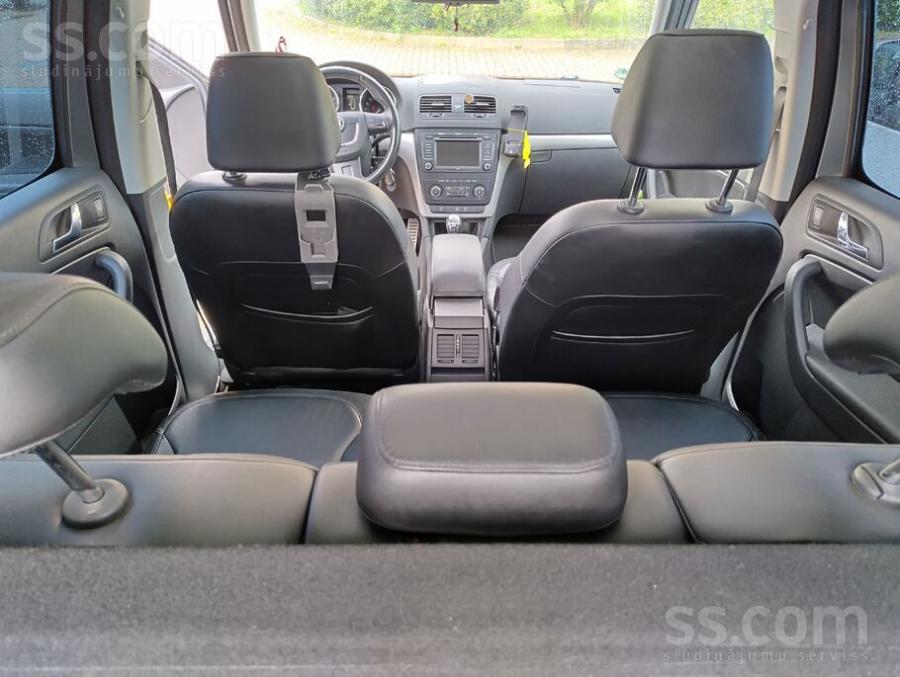 Pelēks Skoda Yeti 2010 Liepāja, ar dzinēja tilpumu 2.00 L un nobraukumu 286 tūkst. km par 5169 €, foto 10 vietnē AUTOMOTO.COM.LV