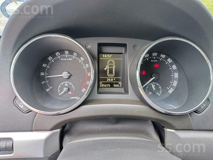 Pelēks Skoda Yeti 2010 Liepāja, ar dzinēja tilpumu 2.00 L un nobraukumu 286 tūkst. km par 5169 €, foto 13 vietnē AUTOMOTO.COM.LV