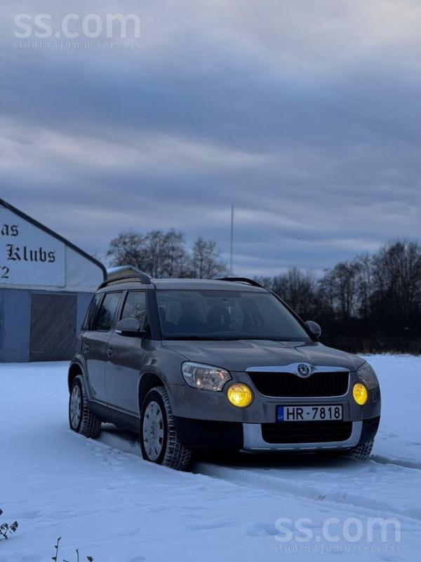 Grey Skoda Yeti 2011 in Riga, with an engine capacity of 1.80 L and mileage of 276 thousand km for 3100 €, photo 1 on AUTOMOTO.COM.LV