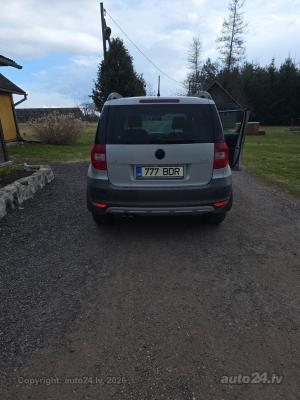 Pelēks Skoda Yeti 2011 Tallina, ar dzinēja tilpumu 1.40 L un nobraukumu 126 tūkst. km par 4900 €, foto 6 vietnē AUTOMOTO.COM.LV