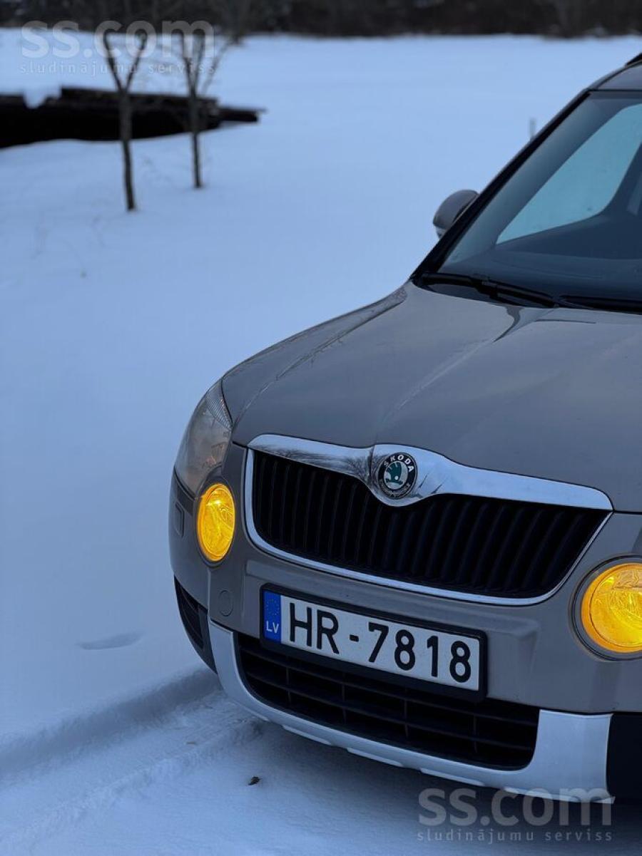 Pelēks Skoda Yeti 2011 Rīga, ar dzinēja tilpumu 1.80 L un nobraukumu 276 tūkst. km par 2650 €, foto 6 vietnē AUTOMOTO.COM.LV