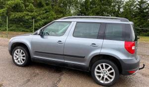 Pelēks Skoda Yeti 2011 Utena, ar dzinēja tilpumu 2.00 L un nobraukumu 383 tūkst. km par 3500 €, foto 4 vietnē AUTOMOTO.COM.LV