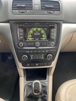 Pelēks Skoda Yeti 2011 Utena, ar dzinēja tilpumu 2.00 L un nobraukumu 383 tūkst. km par 3500 €, foto 7 vietnē AUTOMOTO.COM.LV